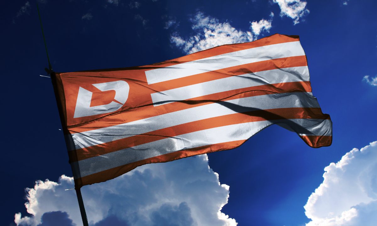 Dexter Outdoors | LESS+MORE | A San Diego Design and Branding Agency